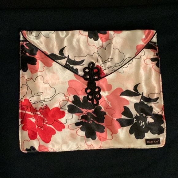 Mary Kay | Bags | Mary Kay Large Satin Travel Pouch Bag Vintage 2 X 1 ...